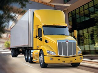 peterbilt 579 length