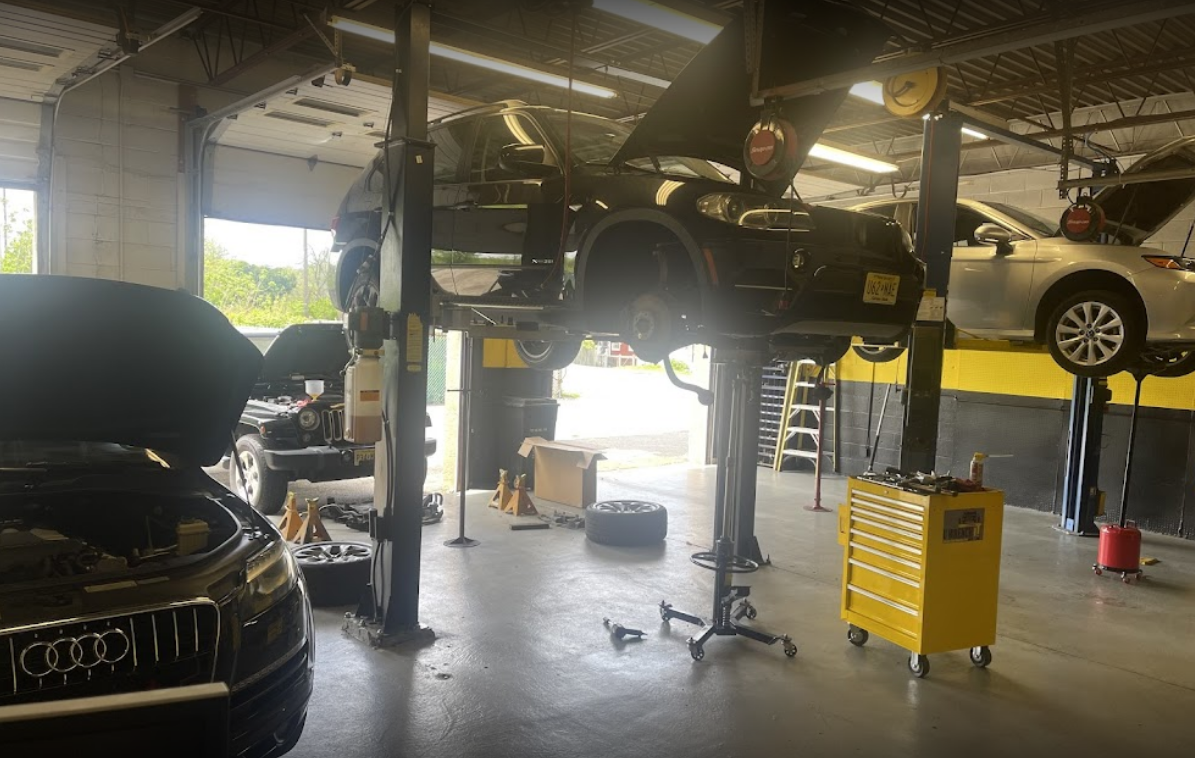 Car Shop Garage