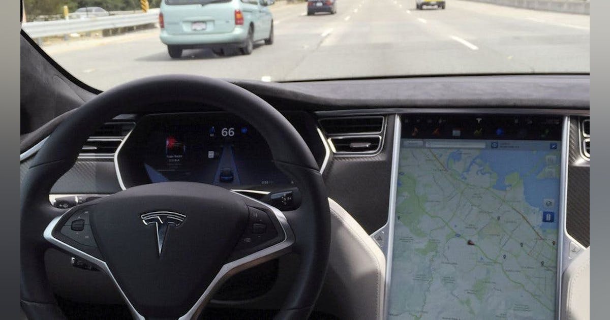 Nhtsa Opens Probe Into Tesla Autopilot Crashes With Emergency Vehicles